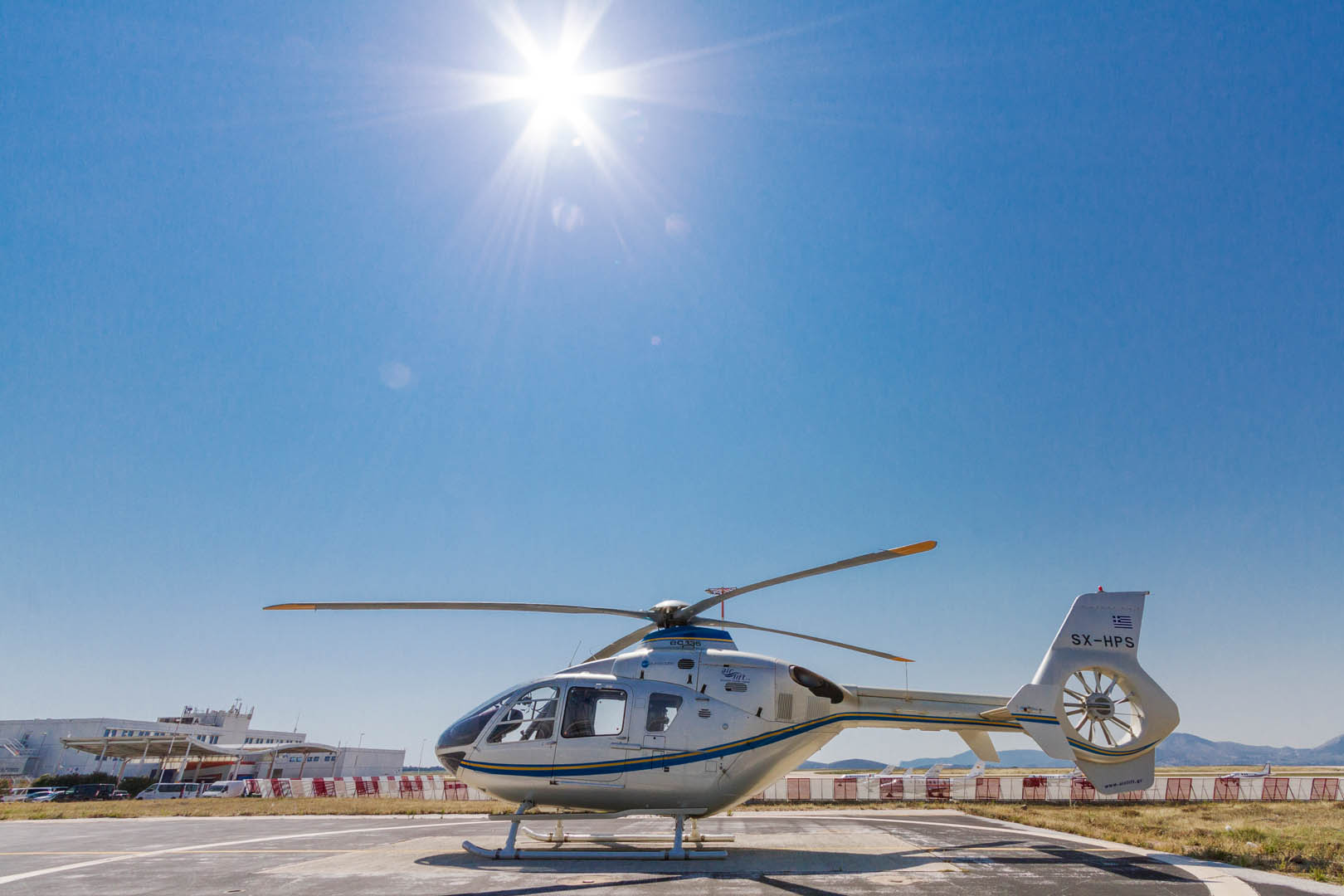 Airbus Helicopters EC135 - Airlift - Helicopter charter - Helicopter rental