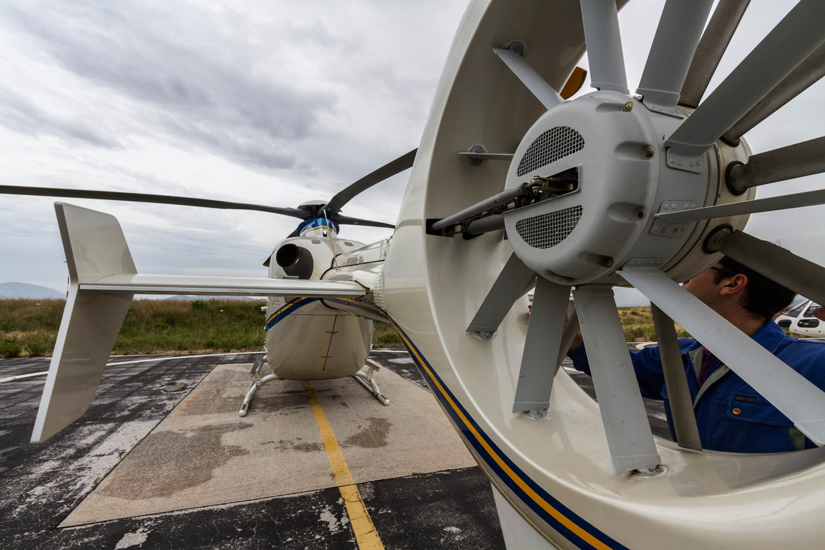 Airbus Helicopters EC135 - Airlift - Helicopter charter - Helicopter rental